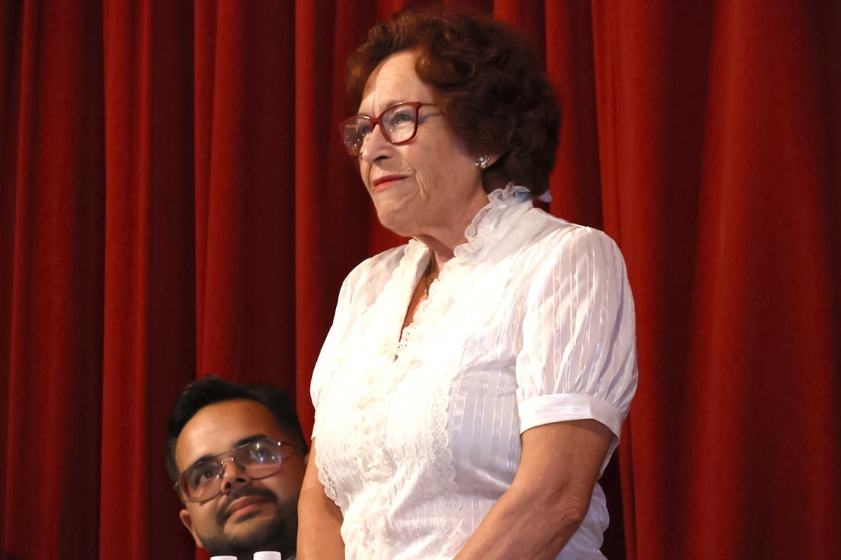 Presentación del Libro "Vivencias: Relatos Cortos y Poesía" de Brígida ...