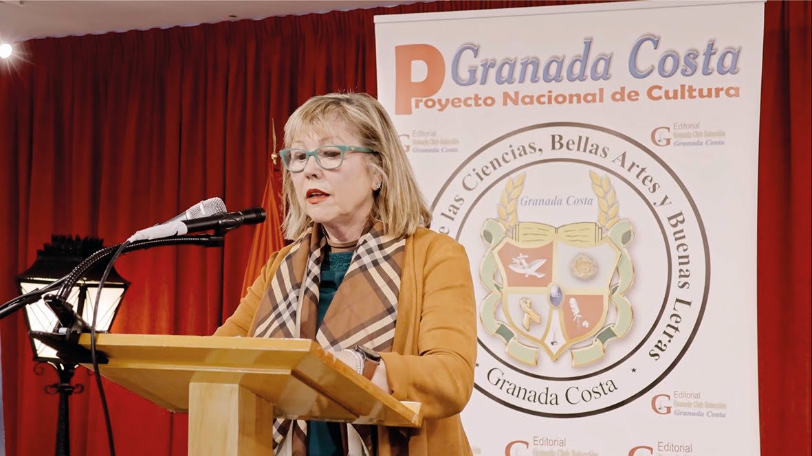 ESCULTORA DE OCÉANOS - Ana María López Expósito - Granada Costa