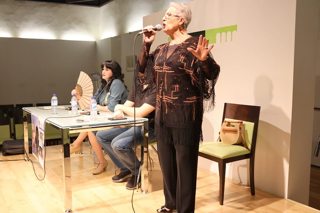 Presentación de "La Belleza de Madrid" de la autora Ana Calvo - Granada ...